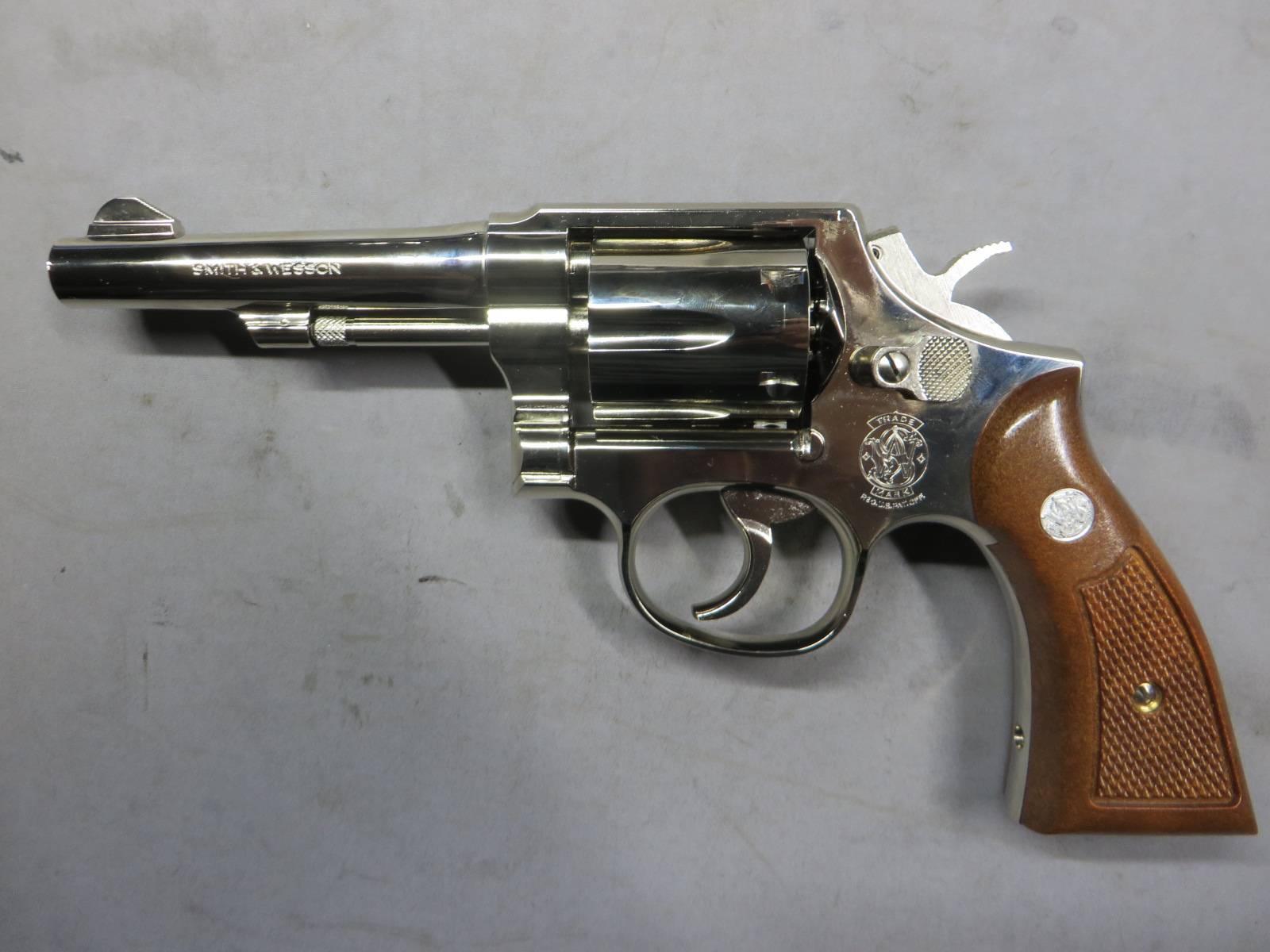 【タナカ】S&W M10 Military&Police 4inch .38spl ニッケル Ver.3 モデルガン